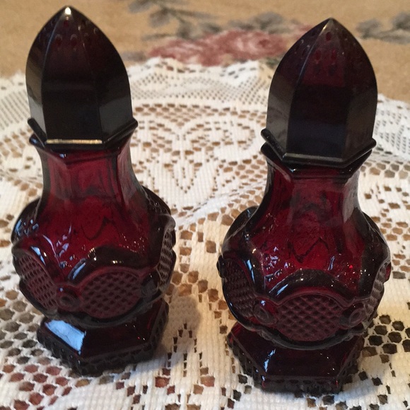 Avon | Kitchen | Vintage Avon Cape Cod Ruby Red Collection Salt And ...
